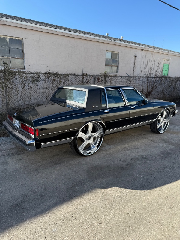 16k ORIGINAL MILES 1990 LS BOX CHEVY ON 28s FORGIATOS | Raffle Creator