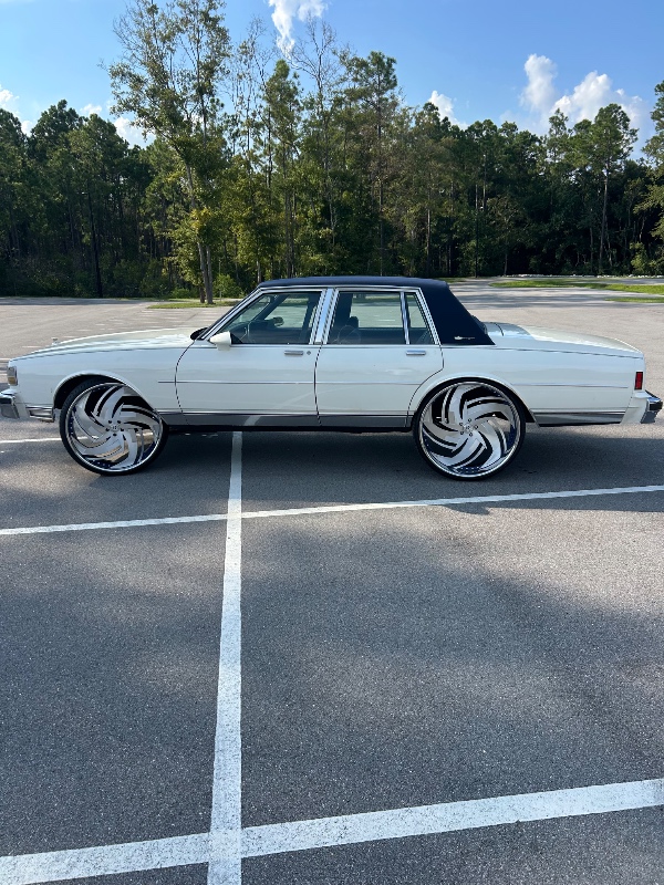 1990 Brougham Box Chevy | Raffle Creator