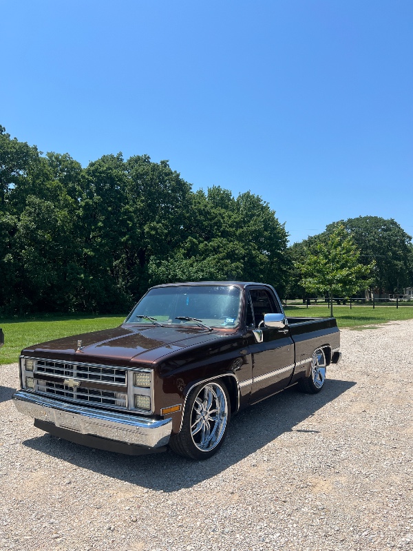 Chevrolet C10 Squarebody Giveaway | Raffle Creator