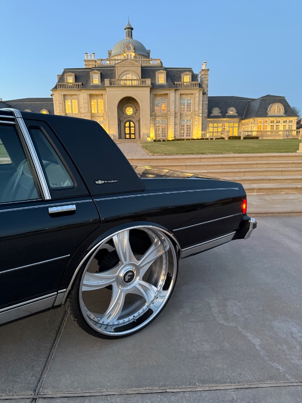 16k ORIGINAL MILES 1990 LS BOX CHEVY ON 28s FORGIATOS | Raffle Creator